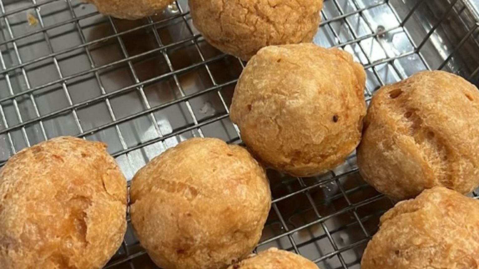 7 Ide Resep Cemilan Simple ala Chef Martin Praja, Cocok untuk Musim ...
